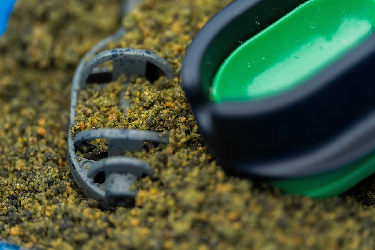 Preston Innovations ICS In-Line Dura Flat Method Feeders and Moulds - Matchman Supplies